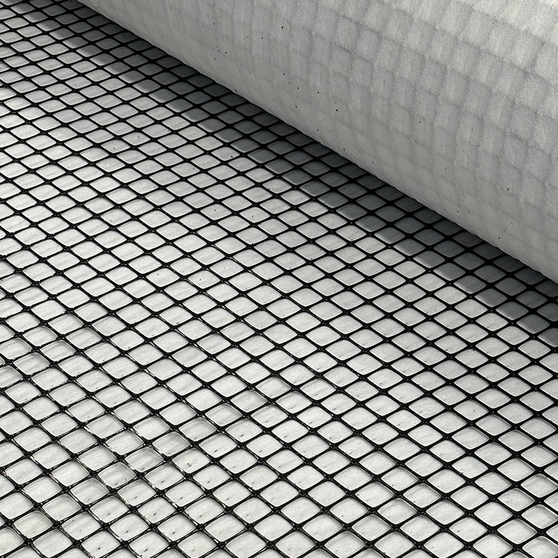 COMPOSITE GEOGRID CP40-200 3.9m x 50m